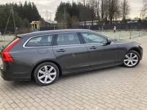 Grey Volvo V90 2017 in Vilnius, with an engine capacity of 2.00 L and mileage of 274 thousand km for 14200 €, photo 8 on AUTOMOTO.COM.LV