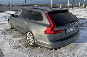 Grey Volvo V90 2017 in Riga, with an engine capacity of 2.00 L and mileage of 234 thousand km for 14400 €, photo 4 on AUTOMOTO.COM.LV