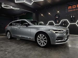Grey Volvo V90 2017 in Mazeikiai, with an engine capacity of 2.00 L and mileage of 254 thousand km for 14950 €, photo 10 on AUTOMOTO.COM.LV