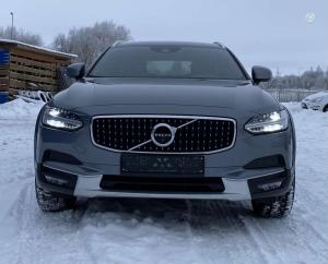 Grey Volvo V90 2017 in Ukmerge, with an engine capacity of 2.00 L and mileage of 177 thousand km for 17900 €, photo 3 on AUTOMOTO.COM.LV
