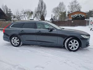 Pelēks Volvo V90 2017 Prienai, ar dzinēja tilpumu 2.00 L un nobraukumu 203 tūkst. km par 13999 €, foto 3 vietnē AUTOMOTO.COM.LV