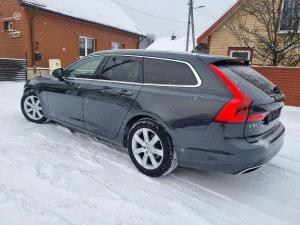 Pelēks Volvo V90 2017 Prienai, ar dzinēja tilpumu 2.00 L un nobraukumu 203 tūkst. km par 13999 €, foto 10 vietnē AUTOMOTO.COM.LV
