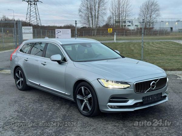 Grey Volvo V90 2017 in Parnu, with an engine capacity of 2.00 L and mileage of 196 thousand km for 17900 €, photo 6 on AUTOMOTO.COM.LV
