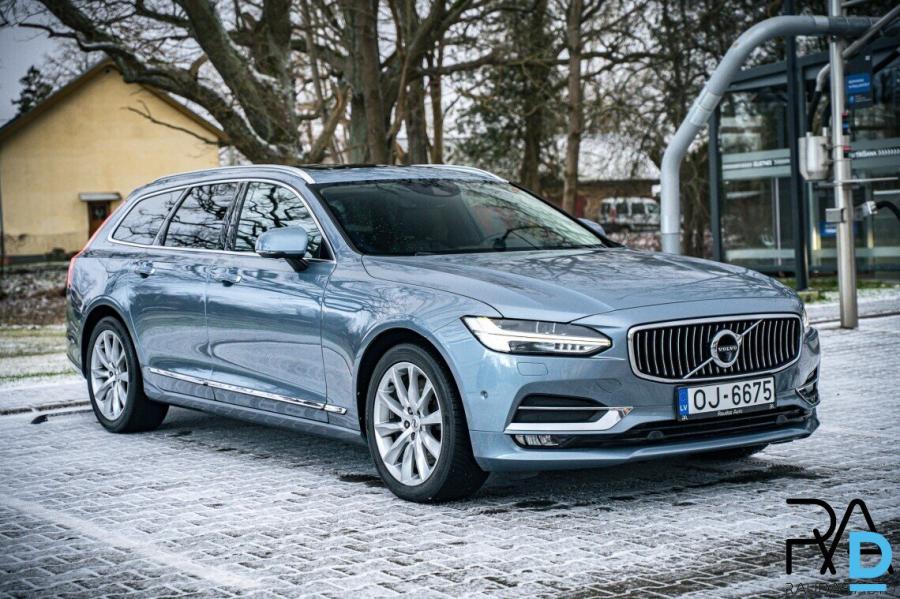 Pelēks Volvo V90 2017 Rīga, ar dzinēja tilpumu 2.00 L un nobraukumu 172 tūkst. km par 18990 €, foto 4 vietnē AUTOMOTO.COM.LV