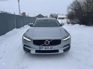 Grey Volvo V90 2017 in Taurage, with an engine capacity of 2.00 L and mileage of 240 thousand km for 18850 €, photo 3 on AUTOMOTO.COM.LV