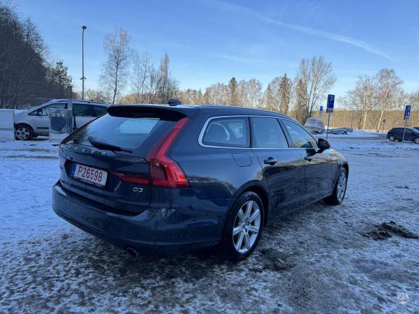 Pelēks Volvo V90 2017 Alīta, ar dzinēja tilpumu 2.00 L un nobraukumu 219 tūkst. km par 12950 €, foto 4 vietnē AUTOMOTO.COM.LV