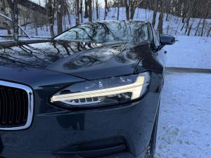 Pelēks Volvo V90 2017 Alīta, ar dzinēja tilpumu 2.00 L un nobraukumu 219 tūkst. km par 12950 €, foto 20 vietnē AUTOMOTO.COM.LV