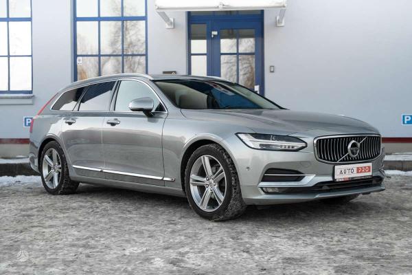 Pelēks Volvo V90 2017 Viļņa, ar dzinēja tilpumu 1.97 L un nobraukumu 326 tūkst. km par 14900 €, foto 7 vietnē AUTOMOTO.COM.LV