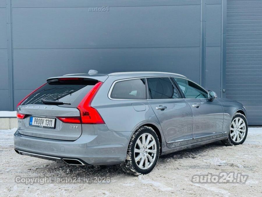 Grey Volvo V90 2017 in Tallinn, with an engine capacity of 2.00 L and mileage of 187 thousand km for 14900 €, photo 4 on AUTOMOTO.COM.LV