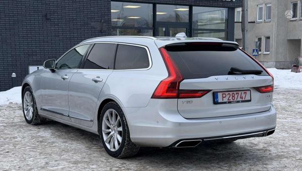 Pelēks Volvo V90 2017 Raseiniai, ar dzinēja tilpumu 2.00 L un nobraukumu 216 tūkst. km par 16900 €, foto 4 vietnē AUTOMOTO.COM.LV