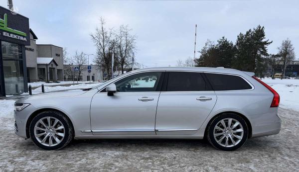 Pelēks Volvo V90 2017 Raseiniai, ar dzinēja tilpumu 2.00 L un nobraukumu 216 tūkst. km par 16900 €, foto 7 vietnē AUTOMOTO.COM.LV
