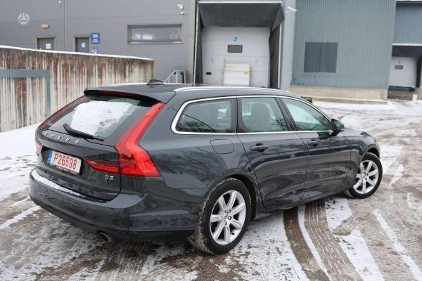 Grey Volvo V90 2017 in Alytus, with an engine capacity of 2.00 L and mileage of 219 thousand km for 12950 €, photo 4 on AUTOMOTO.COM.LV