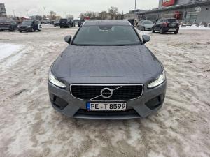 Grey Volvo V90 2017 in Vilnius, with an engine capacity of 2.00 L and mileage of 268 thousand km for 12300 €, photo 2 on AUTOMOTO.COM.LV