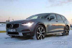 Pelēks Volvo V90 2017 Tallina, ar dzinēja tilpumu 2.00 L un nobraukumu 300 tūkst. km par 16999 €, foto  vietnē AUTOMOTO.COM.LV