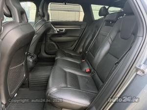 Pelēks Volvo V90 2017 Tallina, ar dzinēja tilpumu 2.00 L un nobraukumu 300 tūkst. km par 16999 €, foto 17 vietnē AUTOMOTO.COM.LV