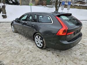 Grey Volvo V90 2017 in Vilnius, with an engine capacity of 2.00 L and mileage of 276 thousand km for 14200 €, photo 4 on AUTOMOTO.COM.LV