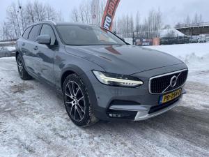 Grey Volvo V90 2017 in Kaunas, with an engine capacity of 2.00 L and mileage of 370 thousand km for 15850 €, photo  on AUTOMOTO.COM.LV