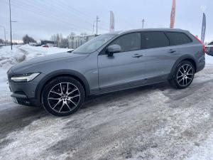 Grey Volvo V90 2017 in Kaunas, with an engine capacity of 2.00 L and mileage of 370 thousand km for 15850 €, photo 6 on AUTOMOTO.COM.LV