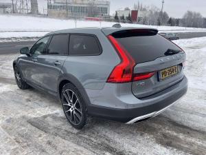 Grey Volvo V90 2017 in Kaunas, with an engine capacity of 2.00 L and mileage of 370 thousand km for 15850 €, photo 10 on AUTOMOTO.COM.LV