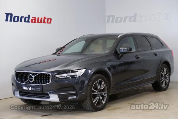 Grey Volvo V90 2017 in Tallinn, with an engine capacity of 2.00 L and mileage of 246 thousand km for 19490 €, photo 1 on AUTOMOTO.COM.LV
