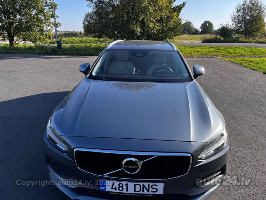 Grey Volvo V90 2017 in Tartu, with an engine capacity of 2.00 L and mileage of 259 thousand km for 16500 €, photo 1 on AUTOMOTO.COM.LV