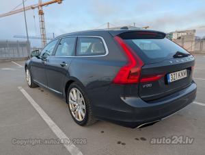 Pelēks Volvo V90 2017 Tallina, ar dzinēja tilpumu 2.00 L un nobraukumu 166 tūkst. km par 21900 €, foto 4 vietnē AUTOMOTO.COM.LV