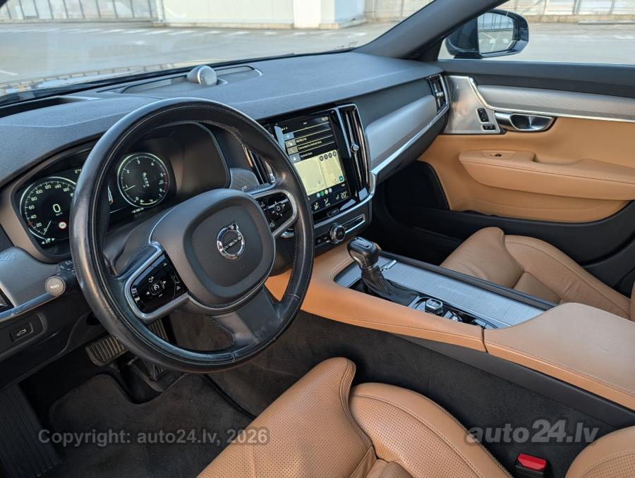 Pelēks Volvo V90 2017 Tallina, ar dzinēja tilpumu 2.00 L un nobraukumu 166 tūkst. km par 21900 €, foto 19 vietnē AUTOMOTO.COM.LV