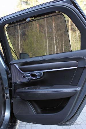 Pelēks Volvo V90 2017 Tallina, ar dzinēja tilpumu 2.00 L un nobraukumu 300 tūkst. km par 16499 €, foto 15 vietnē AUTOMOTO.COM.LV