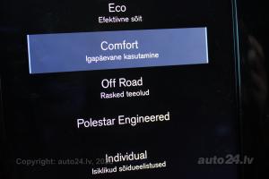 Pelēks Volvo V90 2017 Tallina, ar dzinēja tilpumu 2.00 L un nobraukumu 300 tūkst. km par 16499 €, foto 21 vietnē AUTOMOTO.COM.LV