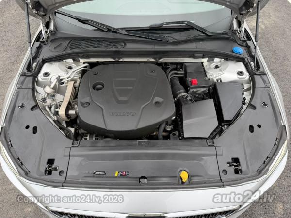 Pelēks Volvo V90 2017 Tallina, ar dzinēja tilpumu 2.00 L un nobraukumu 189 tūkst. km par 15890 €, foto 3 vietnē AUTOMOTO.COM.LV
