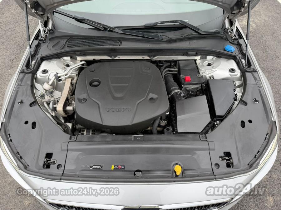 Grey Volvo V90 2017 in Tallinn, with an engine capacity of 2.00 L and mileage of 189 thousand km for 15890 €, photo 4 on AUTOMOTO.COM.LV