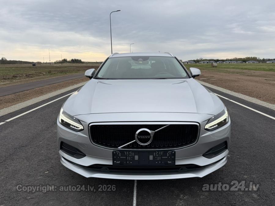 Grey Volvo V90 2017 in Tallinn, with an engine capacity of 2.00 L and mileage of 189 thousand km for 15890 €, photo 8 on AUTOMOTO.COM.LV