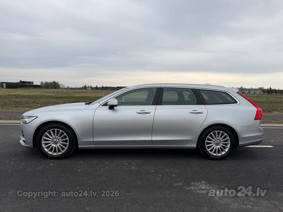 Grey Volvo V90 2017 in Tallinn, with an engine capacity of 2.00 L and mileage of 189 thousand km for 15890 €, photo 12 on AUTOMOTO.COM.LV