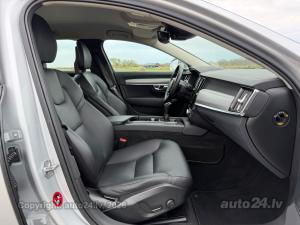 Grey Volvo V90 2017 in Tallinn, with an engine capacity of 2.00 L and mileage of 189 thousand km for 15890 €, photo 14 on AUTOMOTO.COM.LV