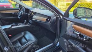Grey Volvo V90 2017 in Tallinn, with an engine capacity of 2.00 L and mileage of 235 thousand km for 17900 €, photo 14 on AUTOMOTO.COM.LV