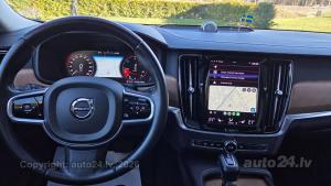 Grey Volvo V90 2017 in Tallinn, with an engine capacity of 2.00 L and mileage of 235 thousand km for 17900 €, photo 17 on AUTOMOTO.COM.LV