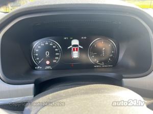 Pelēks Volvo V90 2017 Tallina, ar dzinēja tilpumu 2.00 L un nobraukumu 292 tūkst. km par 16900 €, foto 17 vietnē AUTOMOTO.COM.LV