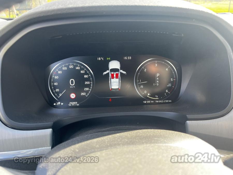 Pelēks Volvo V90 2017 Tallina, ar dzinēja tilpumu 2.00 L un nobraukumu 292 tūkst. km par 16900 €, foto 17 vietnē AUTOMOTO.COM.LV