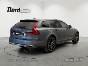 Pelēks Volvo V90 2017 Tallina, ar dzinēja tilpumu 2.00 L un nobraukumu 199 tūkst. km par 23900 €, foto 3 vietnē AUTOMOTO.COM.LV