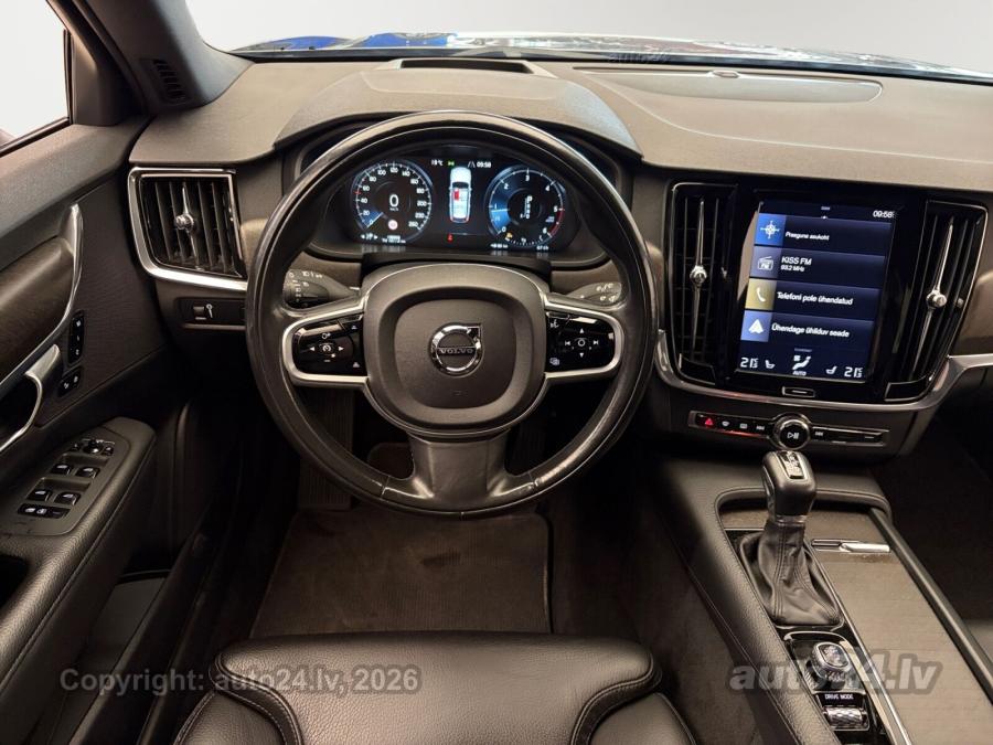 Pelēks Volvo V90 2017 Tallina, ar dzinēja tilpumu 2.00 L un nobraukumu 199 tūkst. km par 23900 €, foto 8 vietnē AUTOMOTO.COM.LV