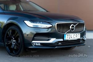 Pelēks Volvo V90 2017 Pērnava, ar dzinēja tilpumu 2.00 L un nobraukumu 274 tūkst. km par 17000 €, foto 3 vietnē AUTOMOTO.COM.LV