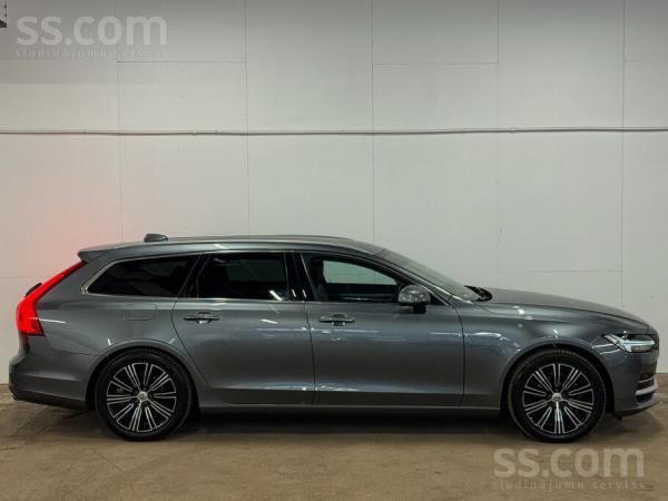 Grey Volvo V90 2017 in Jurmala, with an engine capacity of 2.00 L and mileage of 265 thousand km for 15450 €, photo 7 on AUTOMOTO.COM.LV