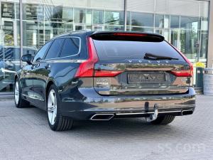 Pelēks Volvo V90 2017 Rīga, ar dzinēja tilpumu 2.00 L un nobraukumu 147 tūkst. km par 19990 €, foto 4 vietnē AUTOMOTO.COM.LV