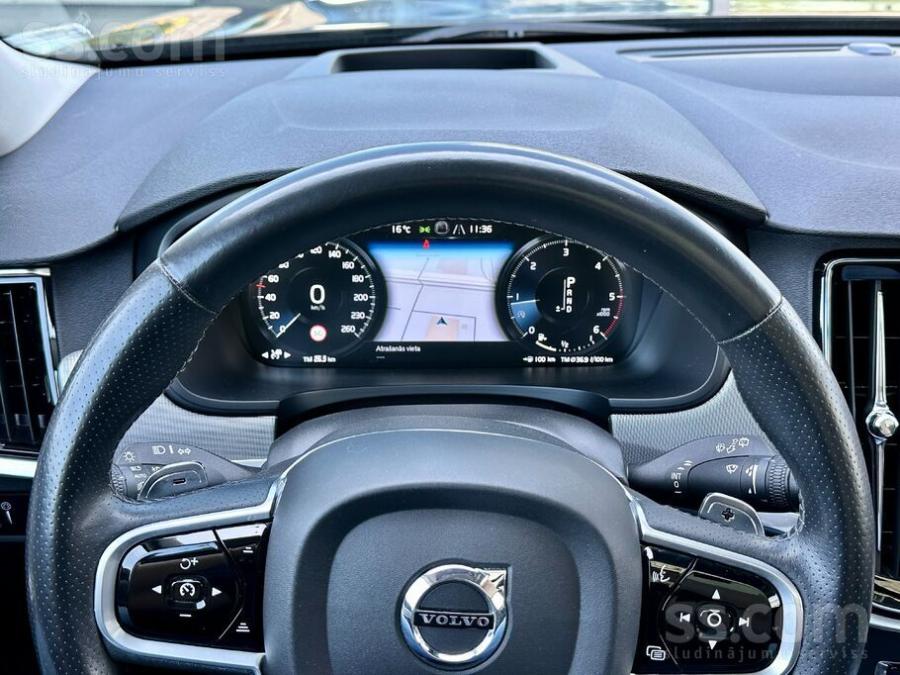 Pelēks Volvo V90 2017 Rīga, ar dzinēja tilpumu 2.00 L un nobraukumu 147 tūkst. km par 19990 €, foto 15 vietnē AUTOMOTO.COM.LV