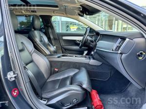 Pelēks Volvo V90 2017 Rīga, ar dzinēja tilpumu 2.00 L un nobraukumu 147 tūkst. km par 19990 €, foto 27 vietnē AUTOMOTO.COM.LV