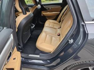 Pelēks Volvo V90 2017 Jēkabpils, ar dzinēja tilpumu 2.00 L un nobraukumu 290 tūkst. km par 14300 €, foto 18 vietnē AUTOMOTO.COM.LV