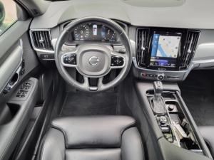 Pelēks Volvo V90 2017 Rīga, ar dzinēja tilpumu 2.00 L un nobraukumu 148 tūkst. km par 17900 €, foto 5 vietnē AUTOMOTO.COM.LV