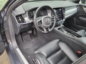 Pelēks Volvo V90 2017 Rīga, ar dzinēja tilpumu 2.00 L un nobraukumu 148 tūkst. km par 17900 €, foto 6 vietnē AUTOMOTO.COM.LV