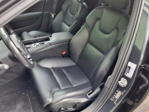 Pelēks Volvo V90 2017 Rīga, ar dzinēja tilpumu 2.00 L un nobraukumu 148 tūkst. km par 17900 €, foto 7 vietnē AUTOMOTO.COM.LV