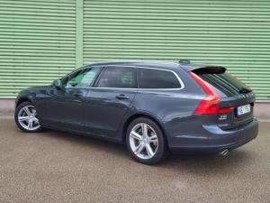 Pelēks Volvo V90 2017 Rīga, ar dzinēja tilpumu 2.00 L un nobraukumu 148 tūkst. km par 17900 €, foto 15 vietnē AUTOMOTO.COM.LV